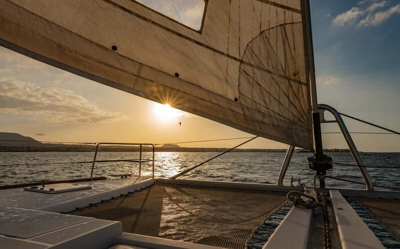 Fuerteventura: Lobos Island Catamaran Cruise with Lunch - The Sum Up: Who Is This Tour Best For?