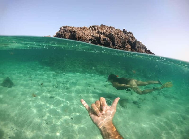 Fuerteventura: Lobos Island Day Trip with Hotel Pickup - Key Points