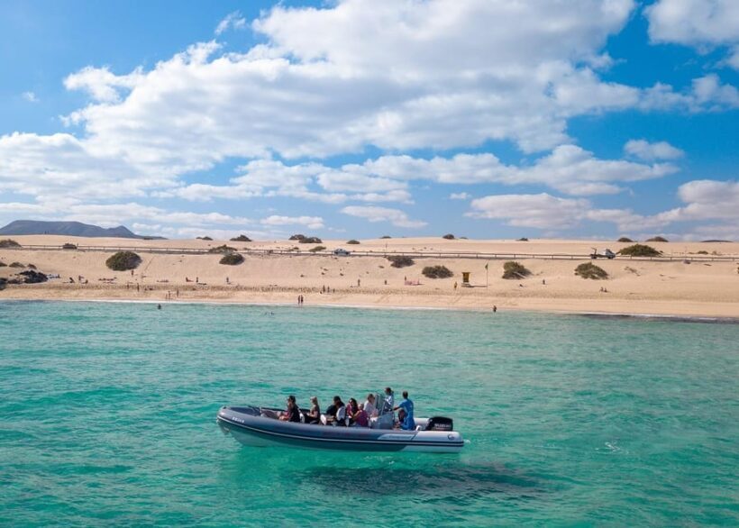 Fuerteventura: Lobos Island Round-Trip Speedboat Ticket - The Experience on Lobos Island
