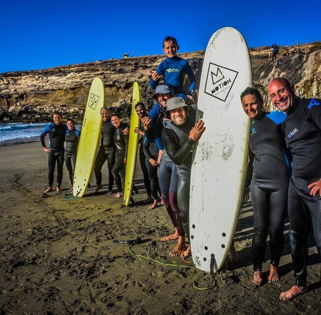 Fuerteventura: Surfing Experience - Introduction to the Surfing Experience in Fuerteventura
