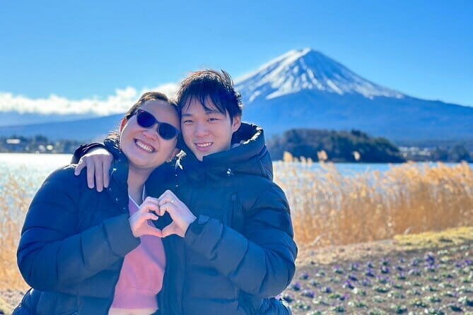 Fuji Twin Lakes Scenery Spots Private Day Tour - Authentic Moments and Authenticity