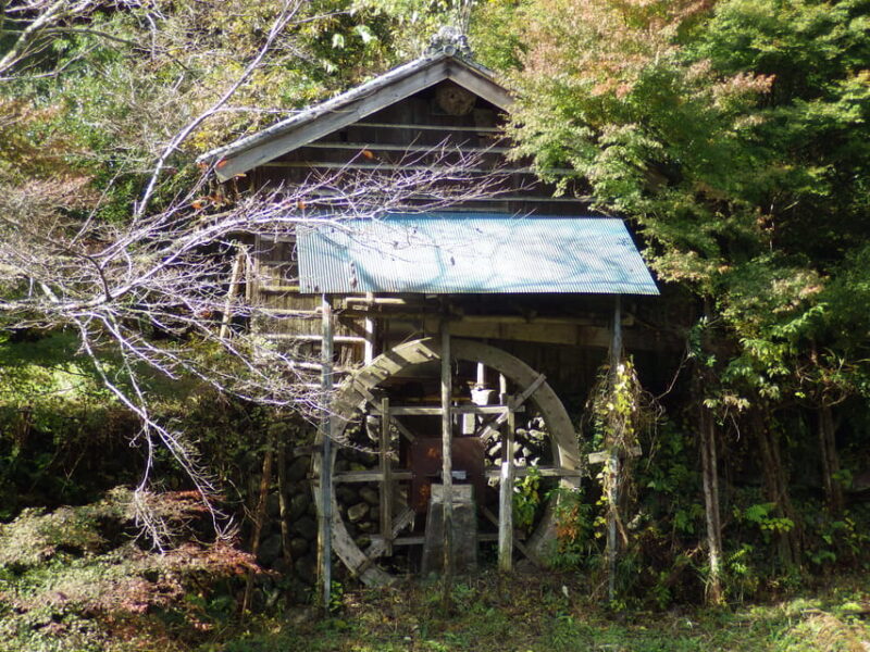 Fujieda: Suisha-mura Traditional Japanese Cooking Experience - Picturesque Mountain Valley Setting