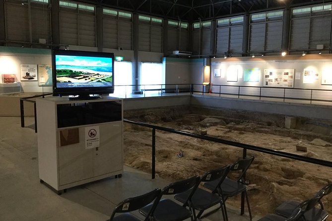 Fukuoka City Walking With Public Transport Sightseeing Tour - Insider Tips for the Tour