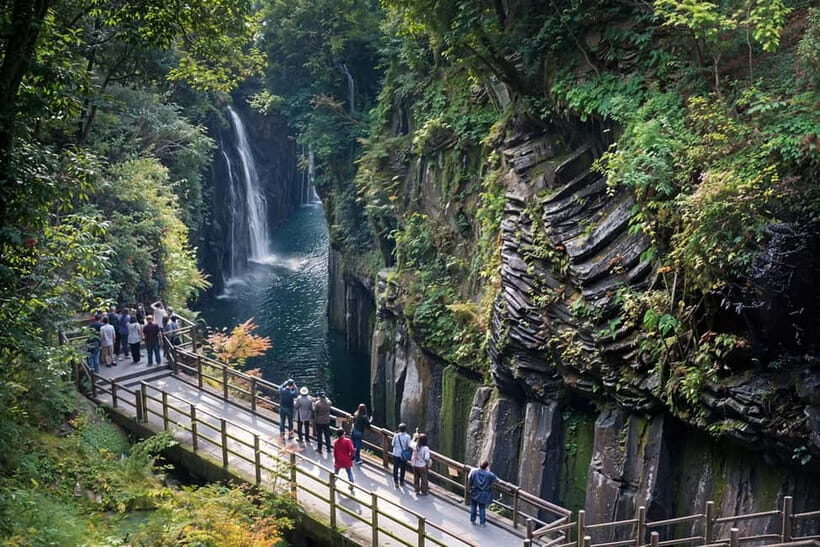 Fukuoka: Takachiho Gorge, Amano Iwato & Scenic Train Tour - FAQs