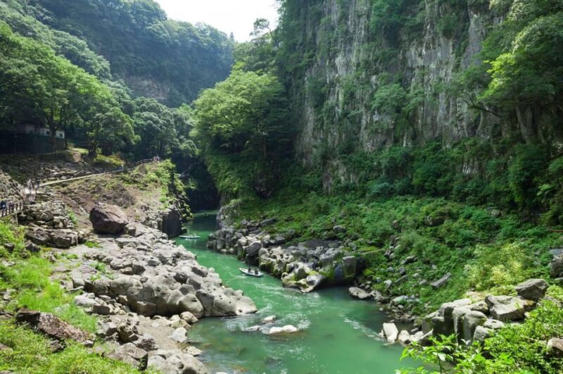 Fukuoka: Takachiho Gorge and Shrine Private Day Trip - Peaceful Stroll Through Nature