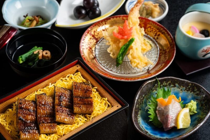 Fukuoka: Yanagawa Guided Day Trip With Boating and Lunch - Key Points