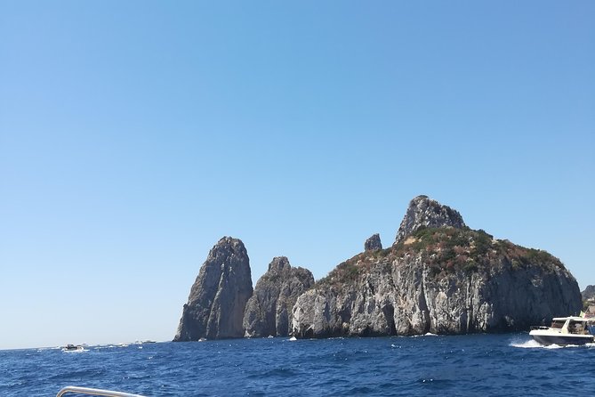 Full Capri - Exploring Capri