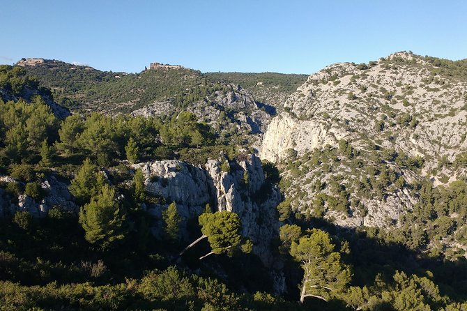 Full-Day 3 Village Tour of Provence: Splendid & Secret - Visiting Sanary-sur-Mer