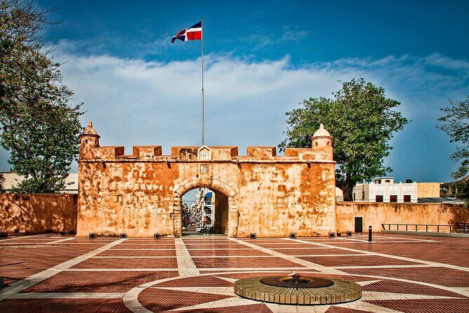 Full-Day Adventure Tour of Culture through Santo Domingo - Key Points