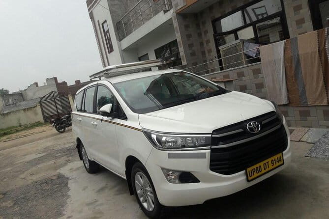Full day Agra city tour by car - Practical Details: What to Expect