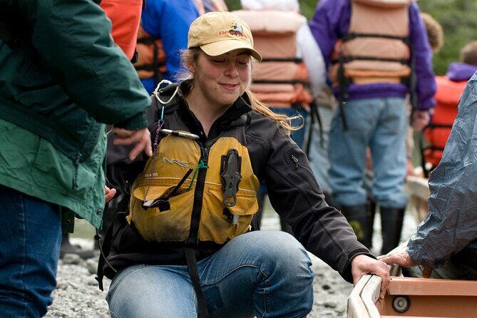 Full-Day Alaska Wildlife Voyageur Canoe Safari from Skagway - Authentic Experiences and Authenticity