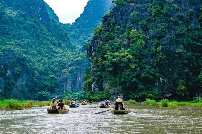 Full day All-Inclusive HOA LU-TAM COC-MUA CAVE from Hanoi - Group Size and Booking