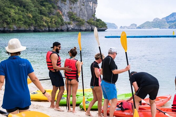 Full Day Ang Thong Islands Luxury Small Group Tour - Food, Refreshments, and Comfort