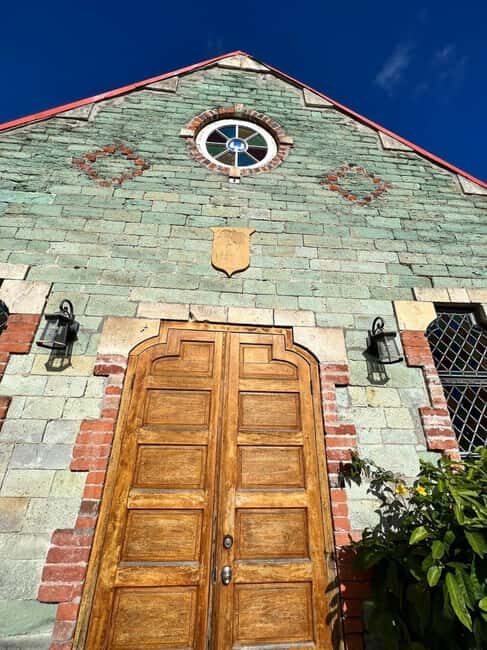 Full Day Antigua Island Tour with Ras Andre - Key Points