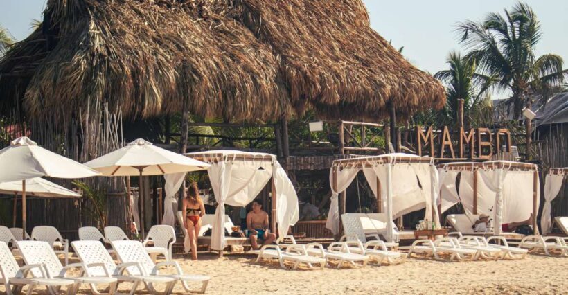 Full day at Isla baru playa blanca in Mambo Beach club - The Itinerary in Detail