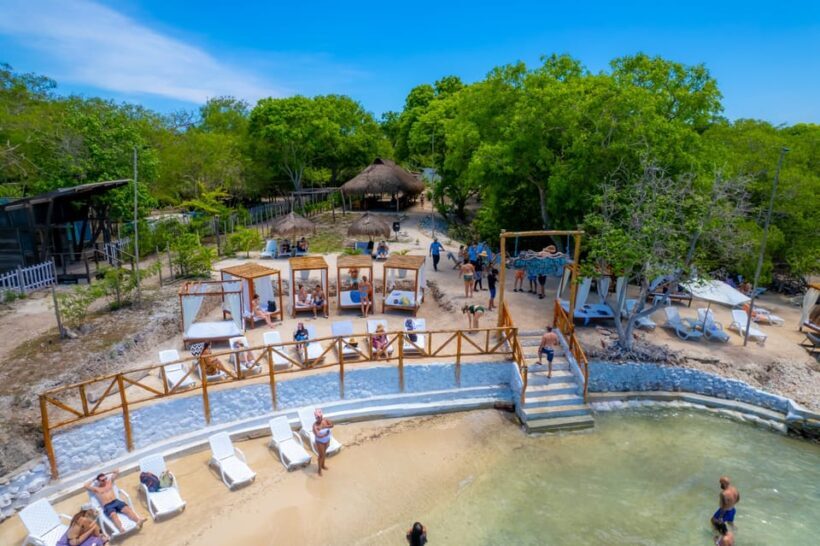 Full day at isla encantada beach - The Real Traveler Perspectives