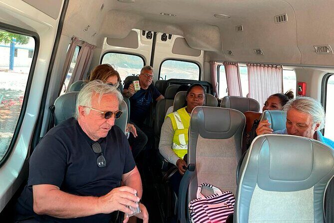 Full Day Bahía de las Águilas and Private Flight from Santo Domingo - FAQ