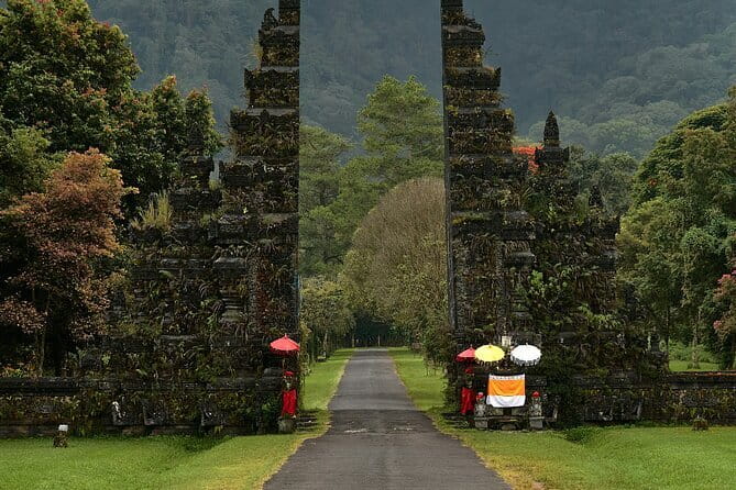 Full Day Bedugul and Tanah Lot Tour - Most Scenic Site - Authentic Experiences and Guide Insights