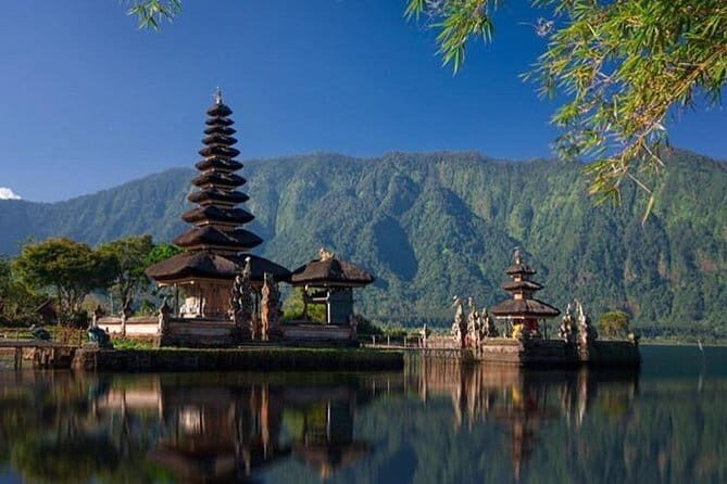 Full Day : Bedugul Temple - UNESCO Rice Terrace - Tanah Lot Temple - Introduction: Unlocking Bali’s Natural and Spiritual Beauty