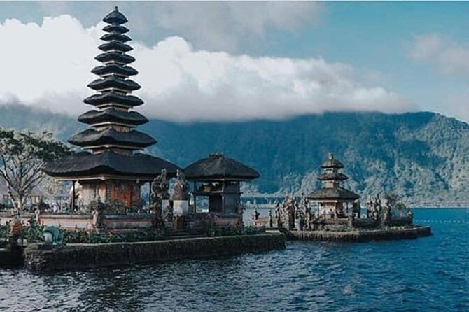 Full Day : Bedugul Temple - UNESCO Rice Terrace - Tanah Lot Temple - Key Points