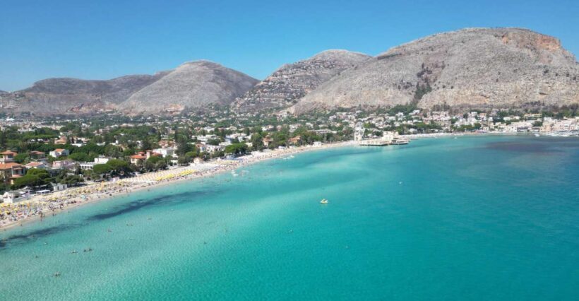 Full day boat tour in Palermo with Palermo in Boat - An Honest Look at the Palermo Boat Tour