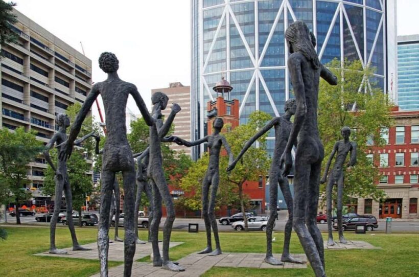 Full Day Calgary City Tour, Calgary Tower, Zoo, & More - Exploring Calgary: What to Expect on This Tour