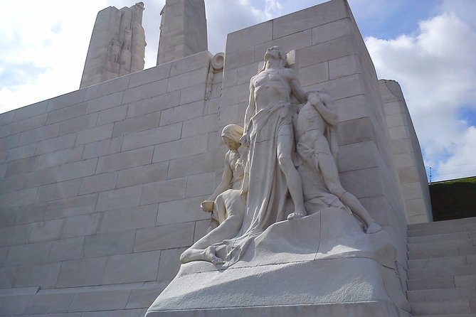 Full-Day Canadian WW1 Vimy and Somme Battlefield Tour from Arras - What’s Included and What to Expect