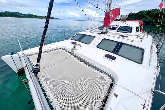 Full-Day Catamaran Sailing Caribbean Beaches With Snorkelling and Lunch - Snorkeling and Water Activities