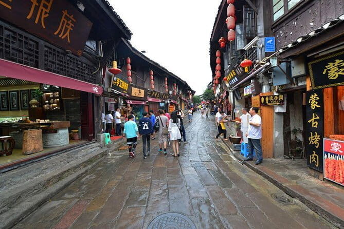 Full Day Chongqing Highlights Private Tour - Exploring the Itinerary Step-by-Step