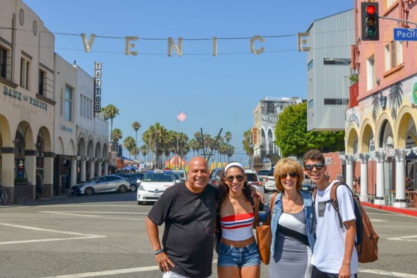 Full-Day City Tour of LA, Hollywood, Beverly Hills & Beaches - Transportation, Group Size, and Overall Value