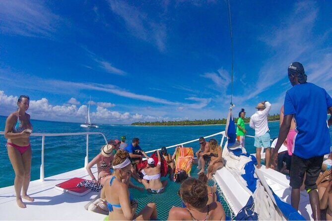 Full-Day Cruise of Isla Saona from Santo Domingo with Lunch - Real-World Feedback: A Balancing Act