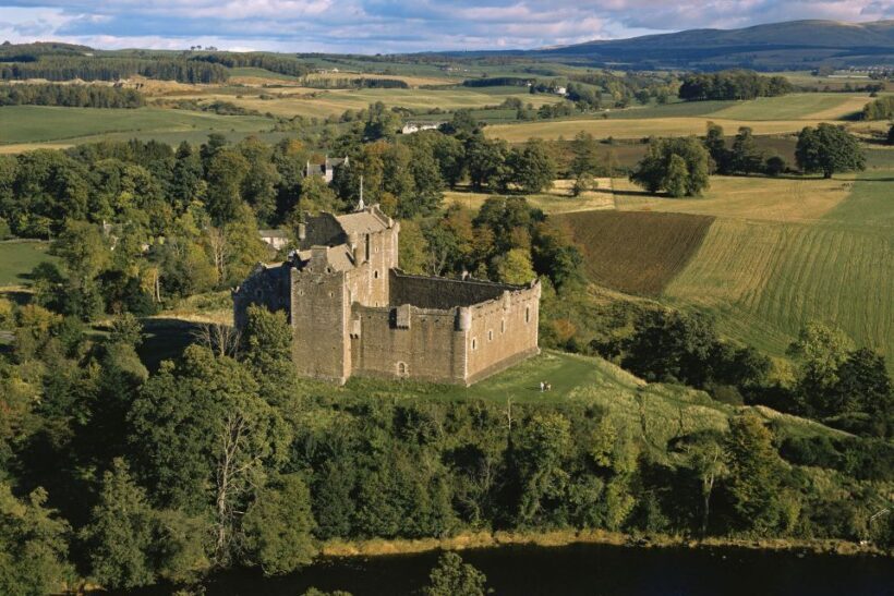 Full-Day Custom Tour: Loch Ness, Glencoe and Highlands - Exploring the Itinerary: A Day in the Scottish Highlands