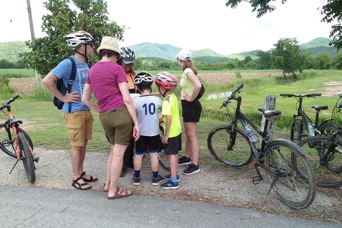 Full Day Cycling tour to Sukhothai Historical Park - Who Should Consider This Tour?