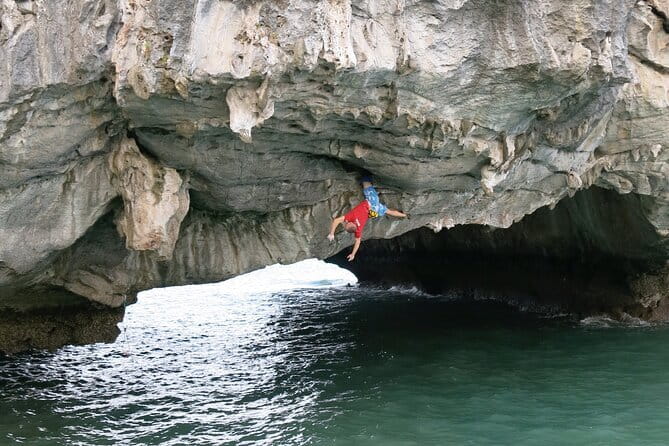 Full day deep water soloing - Kayaking in Cat Ba - Ha Long Bay. - What Makes This Tour Stand Out