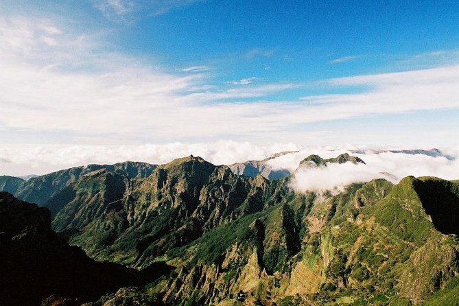 Full Day East Madeira - Pico Do Ariero, Ribeiro Frio, Portela, Santana - Highlights of the Itinerary
