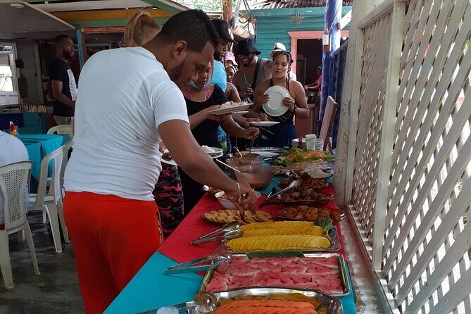 Full-day El Limon Waterfall and Cayo Levantado Tour with Lunch - FAQ