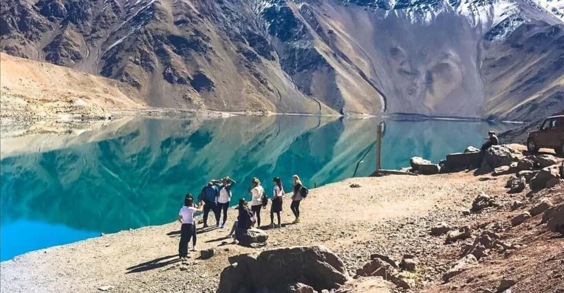Full-Day Embalse del Yeso & Hot Springs Tour from Santiago - Transportation & Group Size