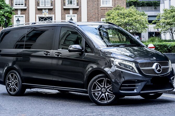 Full-Day Executive Chauffeur Service in Amsterdam - Key Points