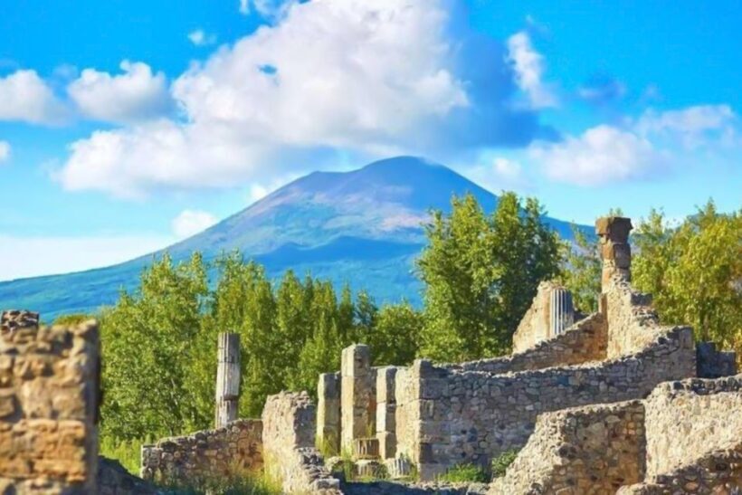 Full-day from Naples: Pompeii & Vesuvius with Italian Lunch - Key Points