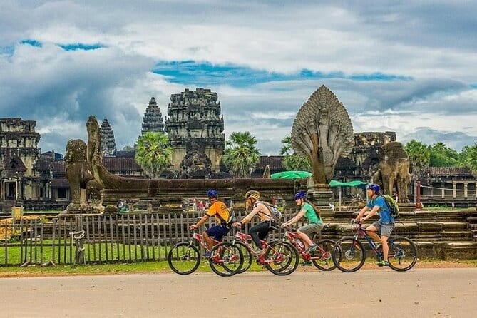 Full-Day Guided Bicycle Tour in Angkor Wat Temple - Discovering Angkor Wat on Two Wheels: A Full-Day Guided Bicycle Tour Review