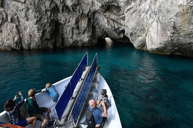 Full-Day Guided Boat Tour to Capri Island From Sorrento - Customer Reviews and Feedback