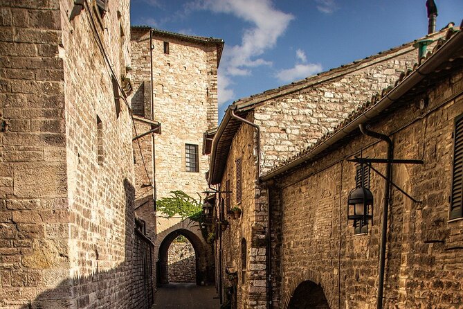 Full-Day Guided Historical Tour of Cascia and Assisi - Price and Overall Value