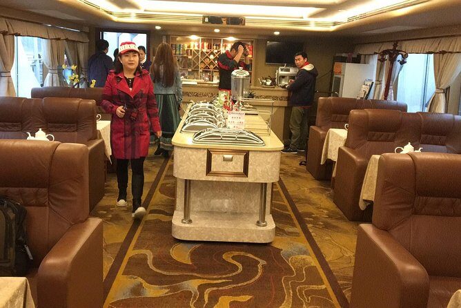 Full-Day Guilin Li-River Cruise with 4 star boat and Four Lake Night Cruise Tour - Practical Details and Tips