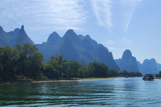 Full-Day Guilin Li-River Cruise with 4 star boat and Tea Plantation Private Tour - A Closer Look at the Itinerary and Experience