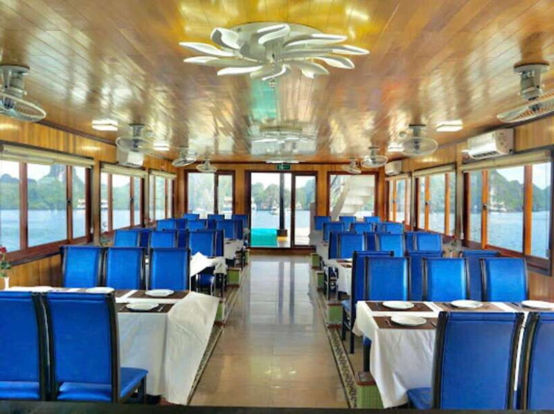 Full Day Ha Long Bay Deluxe Cruise/Bus/Lunch/Kayak - Exploring Caves and Islands