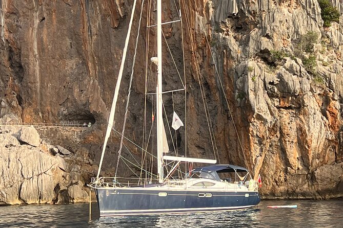 Full Day, Half Day, or Sunset Sailing Cruise With Tapas & Drinks - Meet Your Hosts: Bryce and Karen