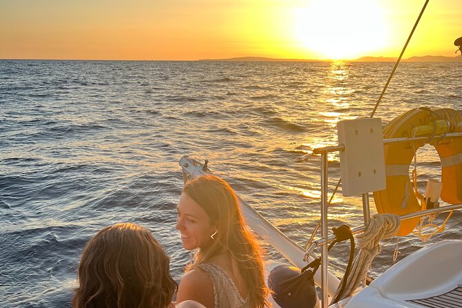 Full Day, Half Day, or Sunset Sailing Cruise With Tapas & Drinks - Guest Testimonials and Experiences