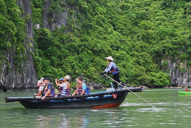 Full-Day Halong Bay Cruise with Caves, Island, Swimming& Kayaking - Diving Into the Experience: What You Can Expect