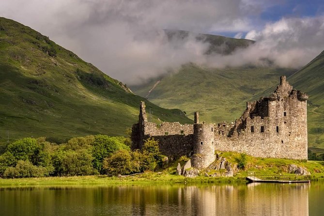 Full-Day Highland Lochs Glens and Castles Tour From Edinburgh - Discovering Captivating Castles