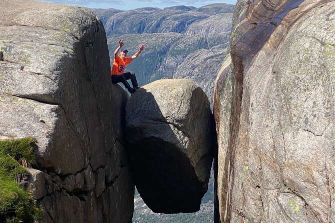 Full Day Hiking Adventure from Bergen to Trolltunga - Who Will Love This Tour?